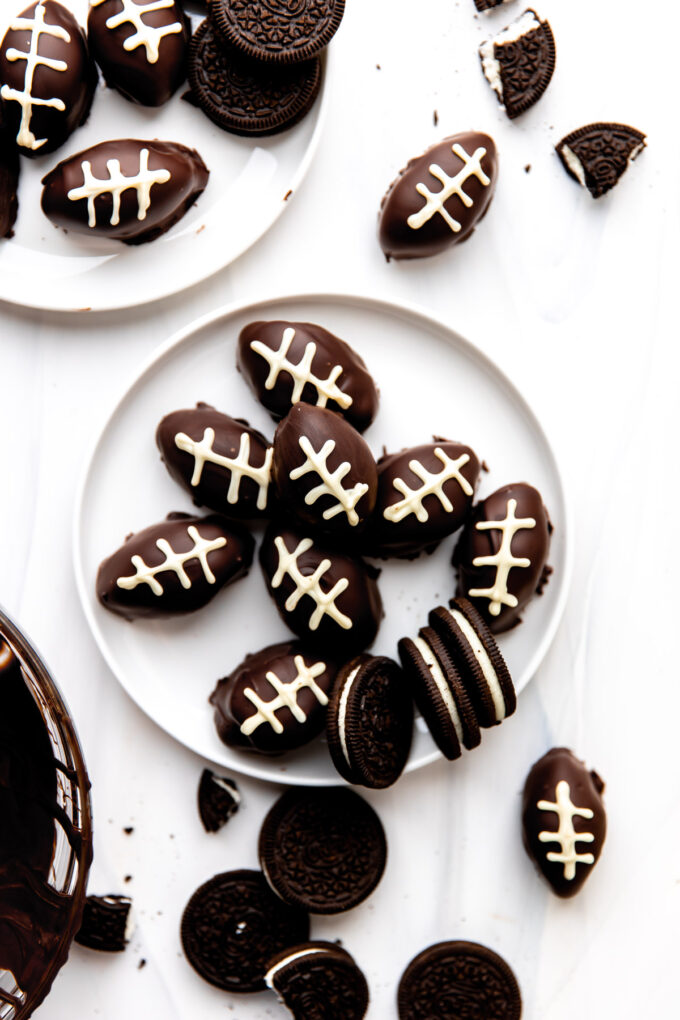 Oreo Ball Footballs - House of Yumm