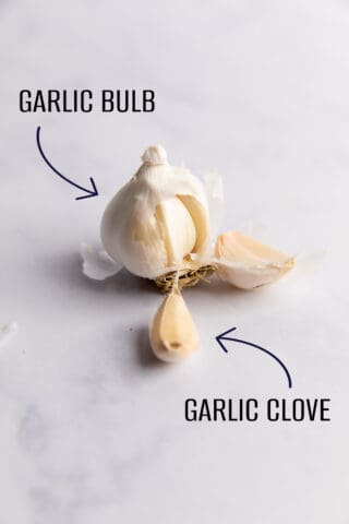 What is a Clove of Garlic? - House of Yumm