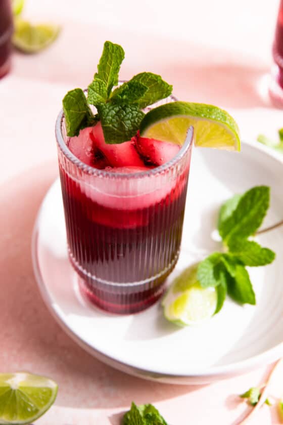 Agua de Jamaica (Hibiscus Tea) - House of Yumm