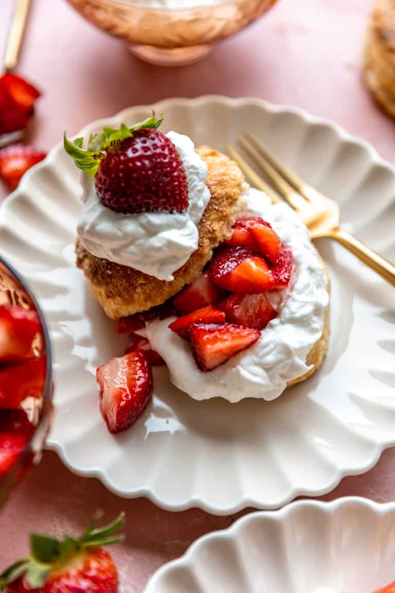 Strawberry Shortcake with Sweet Buttermilk Biscuits