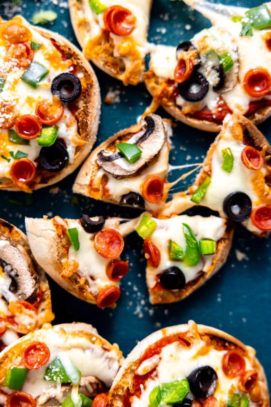 English Muffin Pizzas - House of Yumm