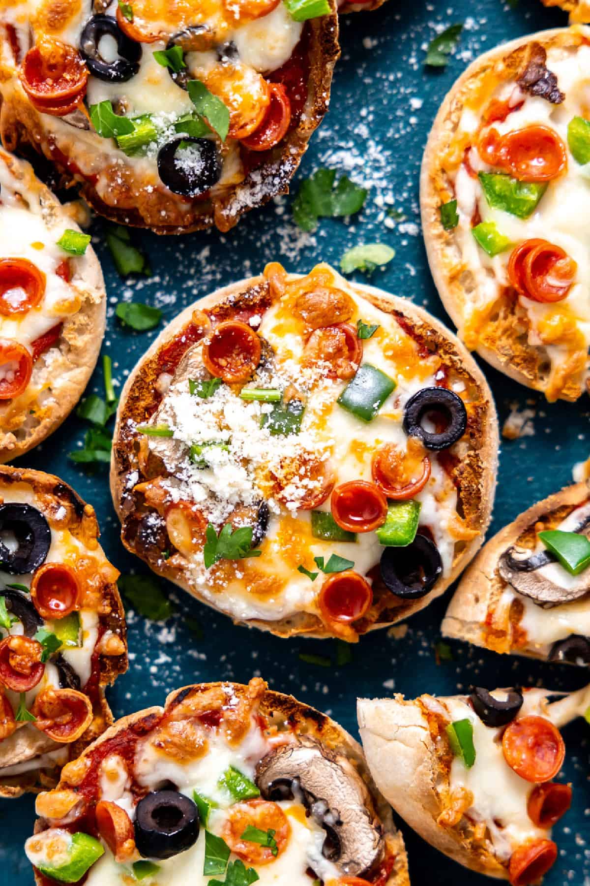 English Muffin Pizzas - House of Yumm