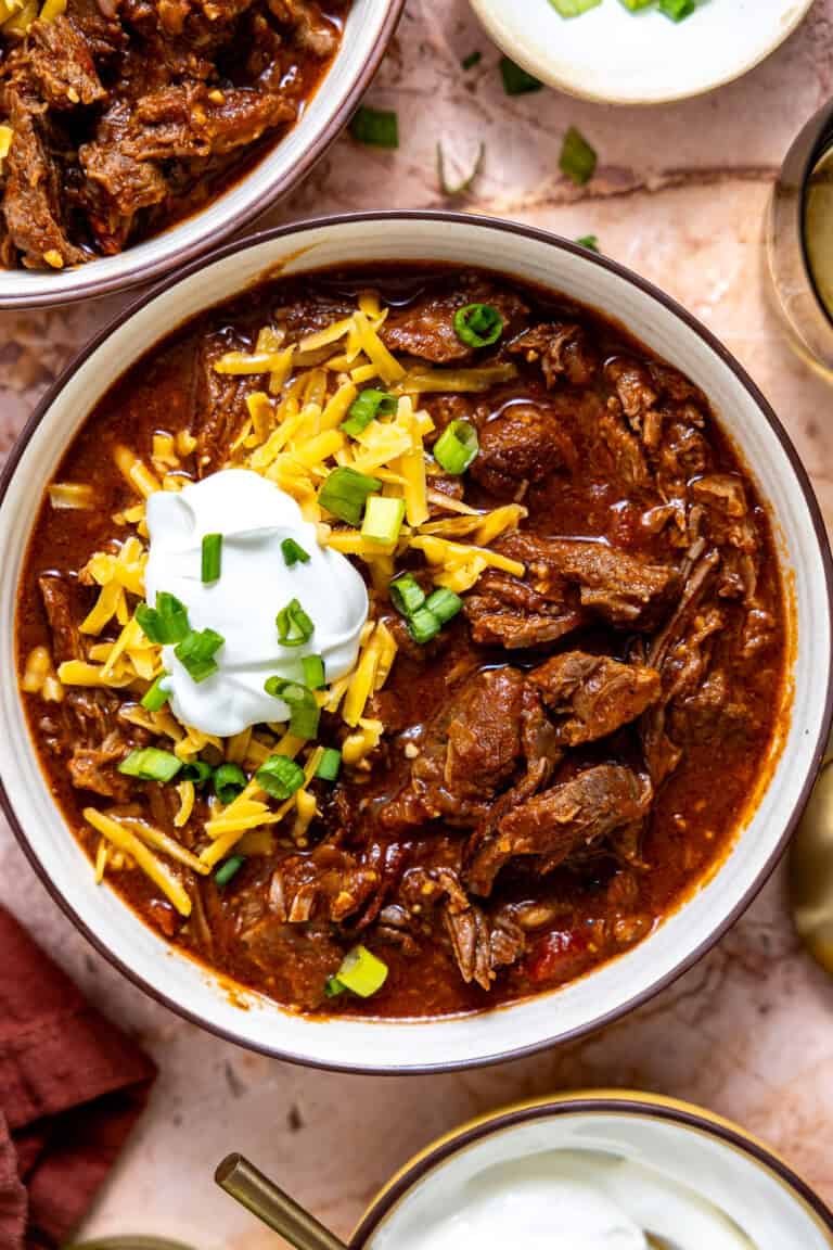 Weeknight Chuck Roast Chili - House of Yumm